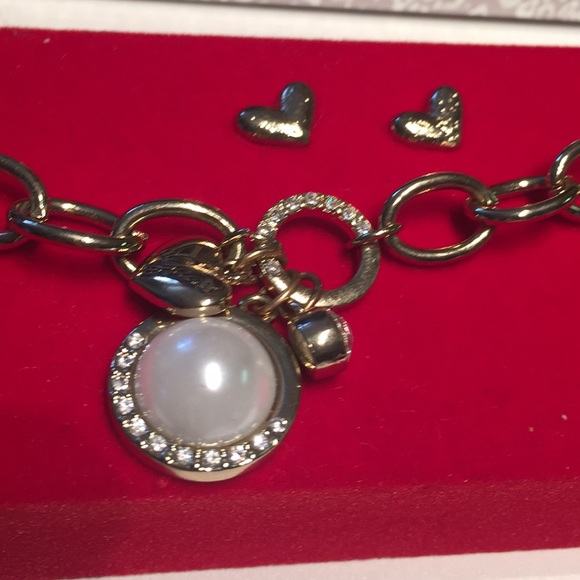 Guess | Jewelry | Guess New Gold Chain Charms Bracelet Earrings | Poshmark